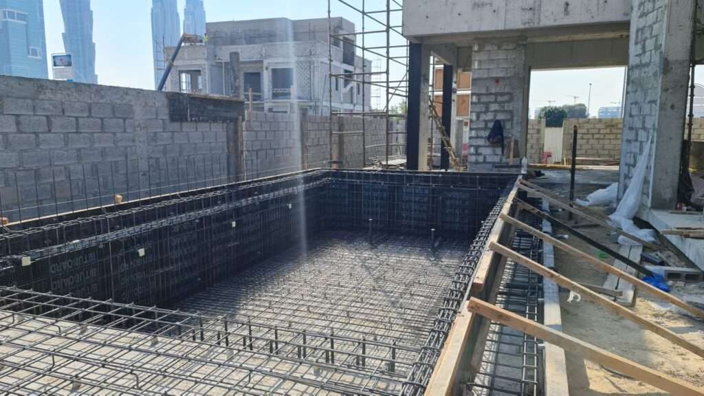 Construction of New infinity Swimming Pool for JMBT Dubai